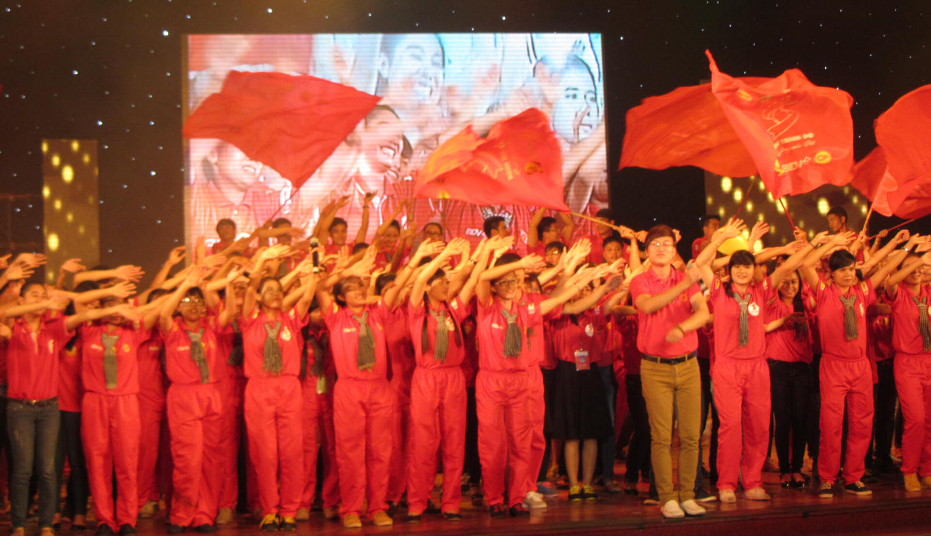 hanh-trinh-do-tai-da-nang-dat-muc-tieu-tiep-nhan-6000-don-vi-mau – HỘI ...